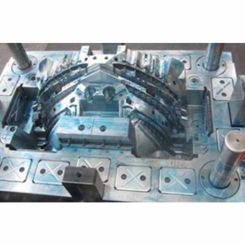 China Car Led Combination Tail Lamp Plastic Injection Molding Molds ...